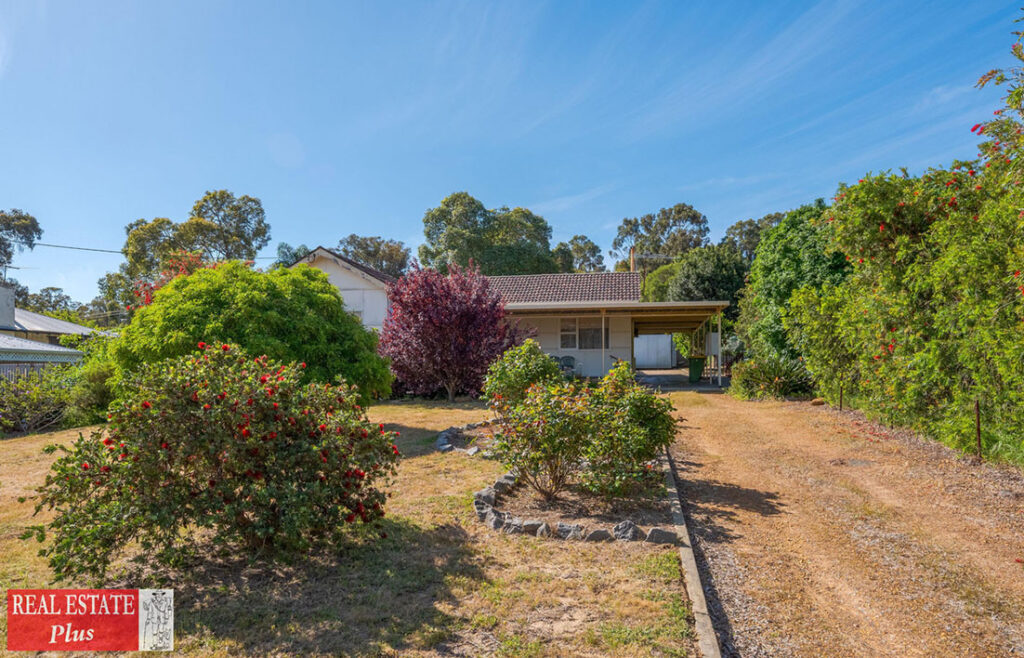 Humble hills cottage - Echo Newspaper