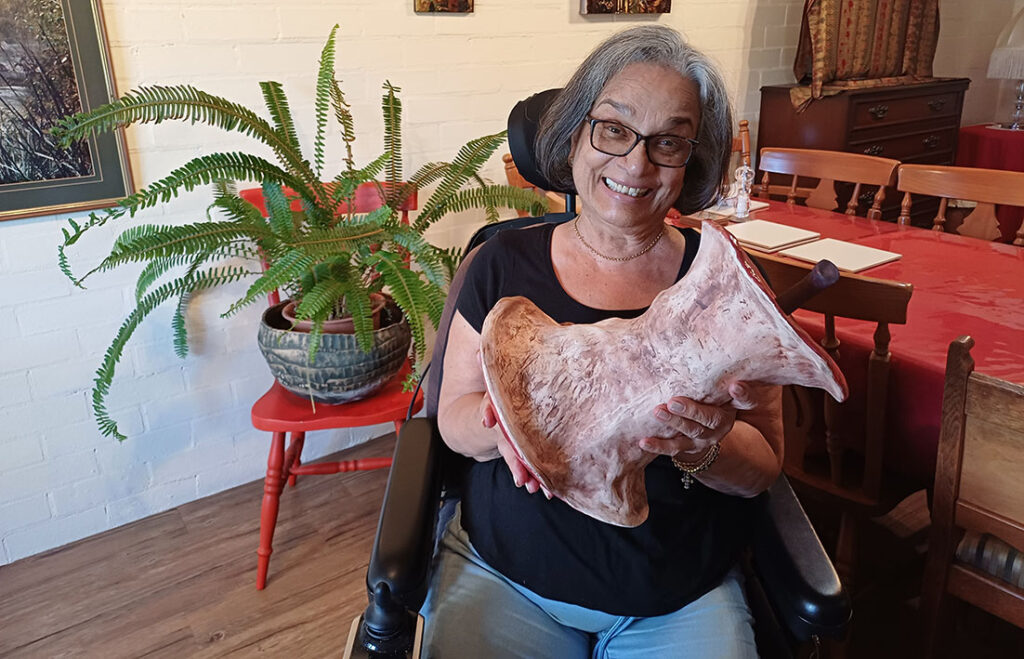 Midland singer retires after 50 years - Echo Newspaper