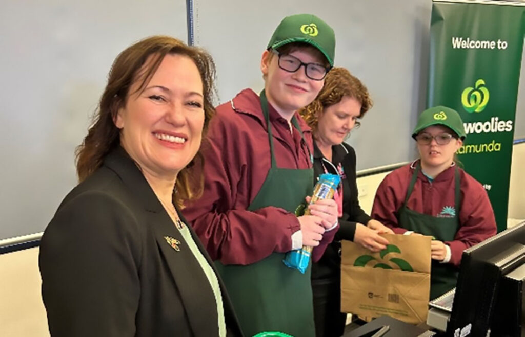 Mini Woolies on show - Echo Newspaper