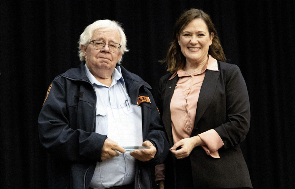 New Hasluck awards recognise volunteers - Echo Newspaper