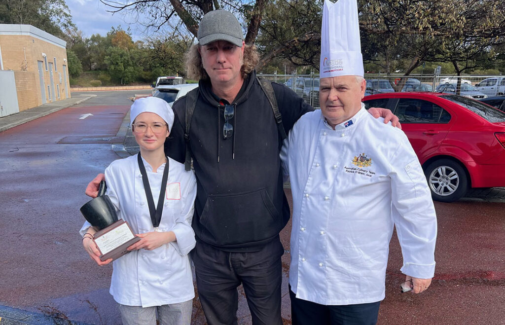 Apprentice of the year for Standard Gauge restaurant - Echo Newspaper