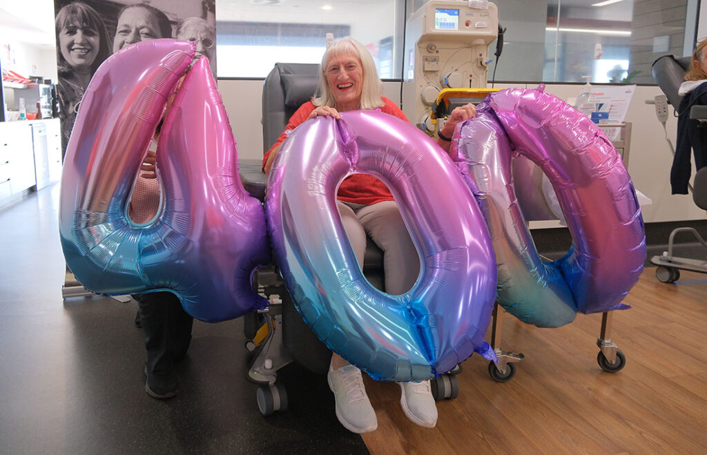 Kerry hits 400 blood donation milestone - Echo Newspaper